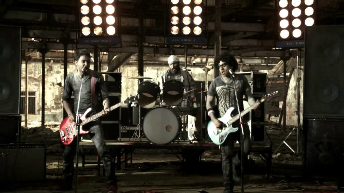 BHAAG DK BOSE LYRICS - Delhi Belly (2011) - Ram Sampath | LyricsBogie