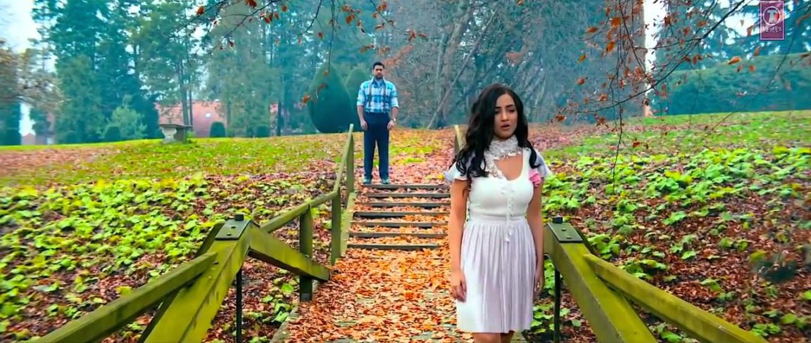 KHUD KO TERE LYRICS - 1920: Evil Returns (2012) - Mahalakshmi Iyer ...