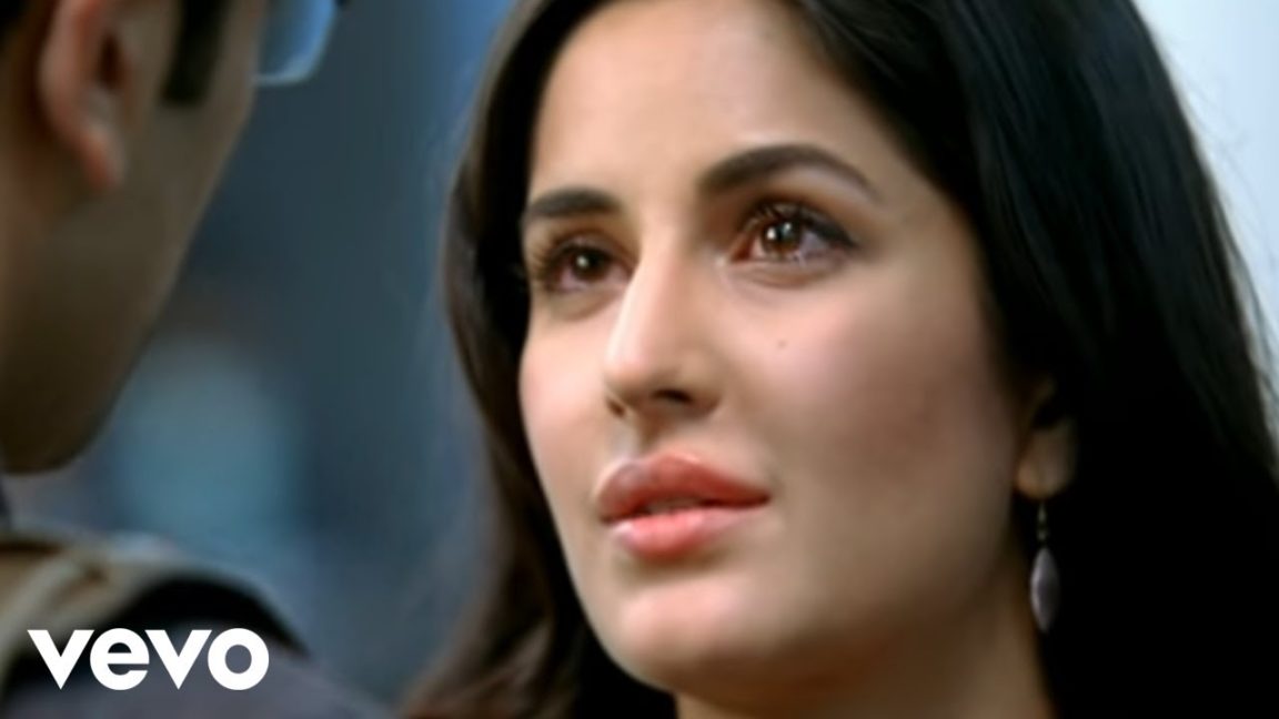 MORA PIYA LYRICS - Raajneeti (2010) - Aadesh Shrivastava, Rosalie ...