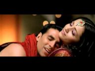 SAJDE LYRICS सजदे - Khatta Meetha - Krishnakumar Kunnath (K.K), Sunidhi ...